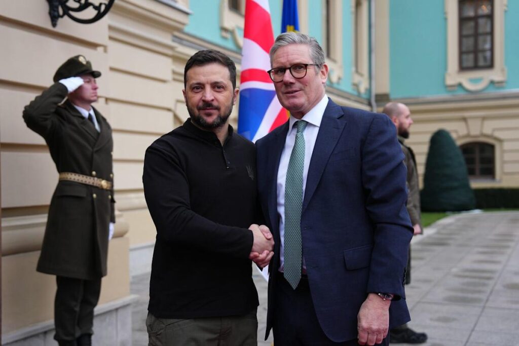 Zelenszkij: “az oroszok magukra maradtak” › FüHü